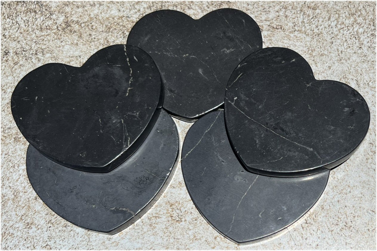 Heart Shaped SHUNGITE Charging Plate - Boost healing abilities, Connec ...